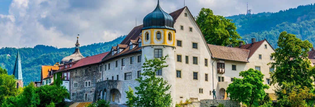 Car Hire Bregenz - Hertz Car Rental