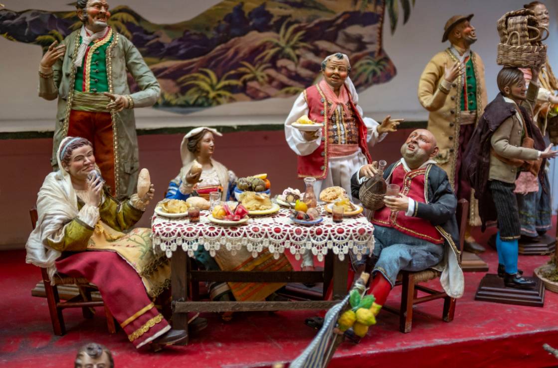 Alla ricerca della via dei presepi a Napoli | Hertz Italia