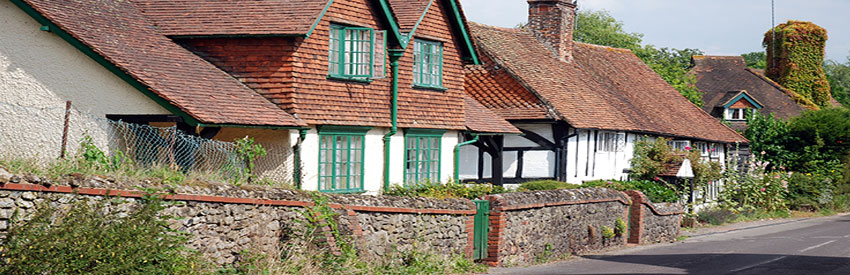 Exploring the County Town of Guildford (Guildford Railway Station)