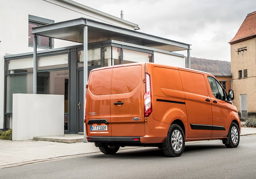 Hertz Minilease - Privat - Ford Transit
